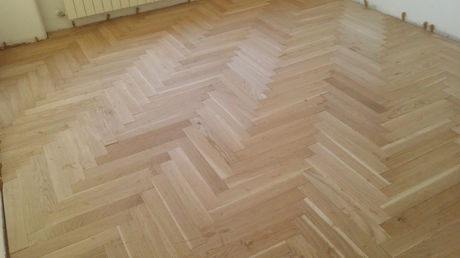 Posa legno parquet massello, prefinito, laminato e flottante a Milano